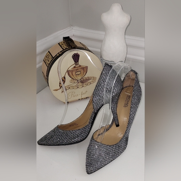 MICHAEL Michael Kors | Shoes | Michael Michael Kors Silver Pointed Toe ...